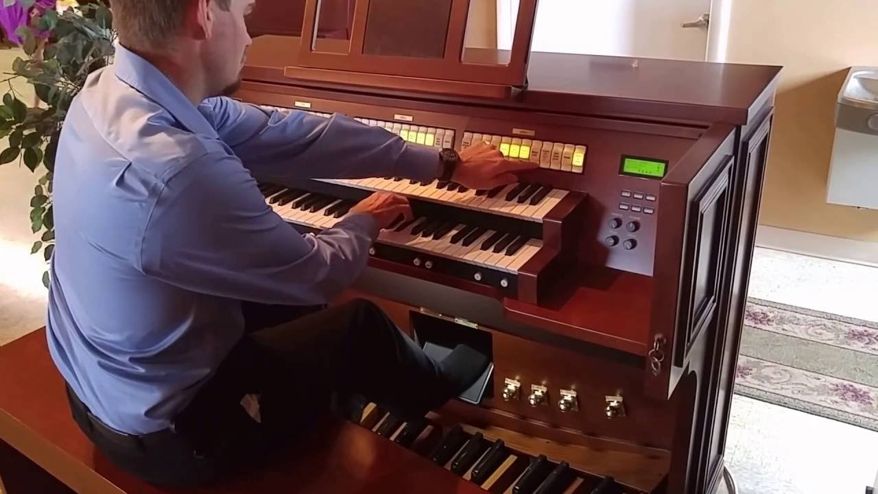 All Creatures of Our God and King- Church Organ - YouTube