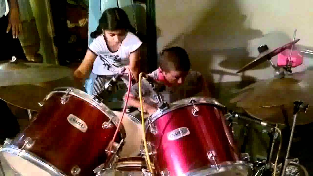 amazing drummer - YouTube