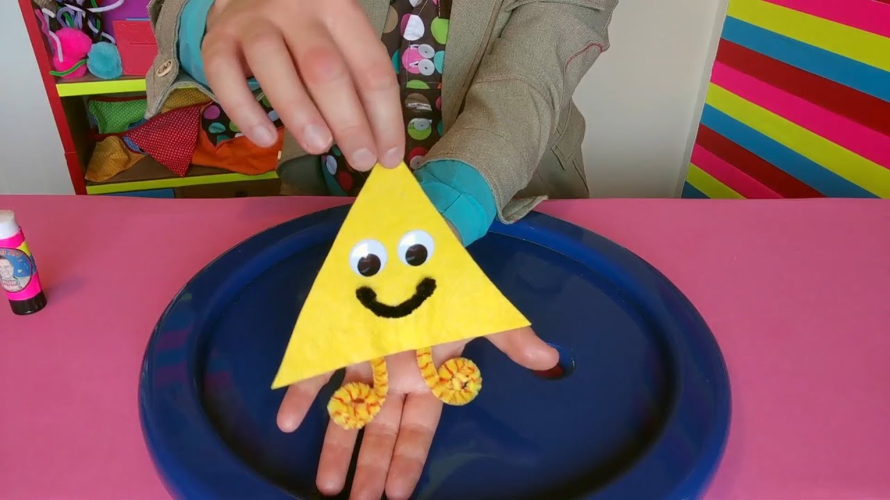 Make Your Own Triangle! The Shapes | Mister Maker - YouTube