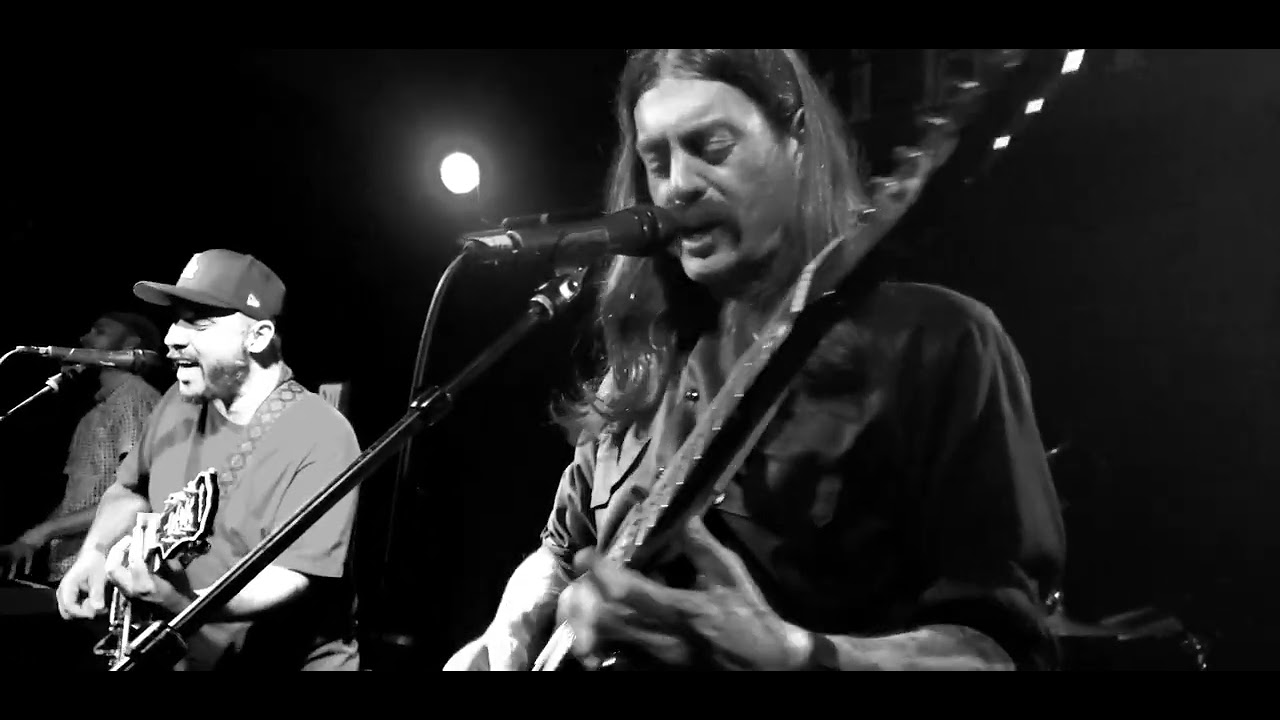 The Expanders - YouTube