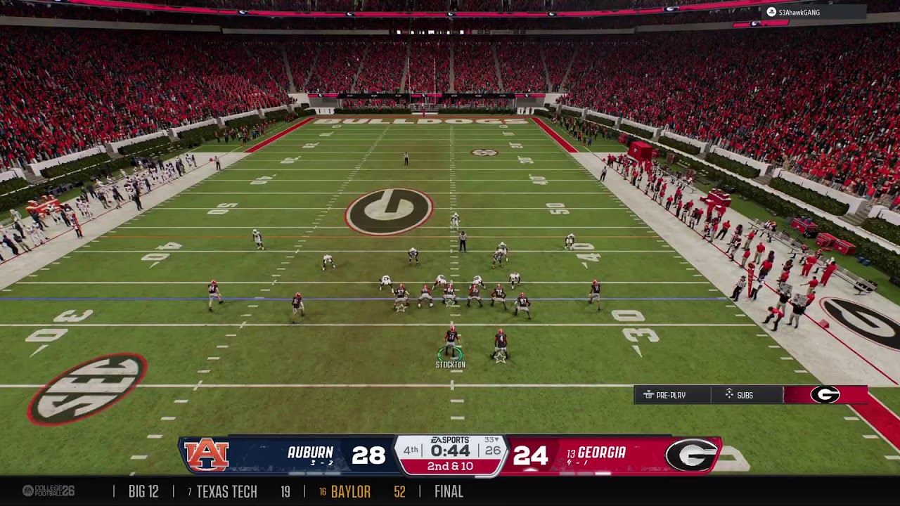Footbawl - YouTube