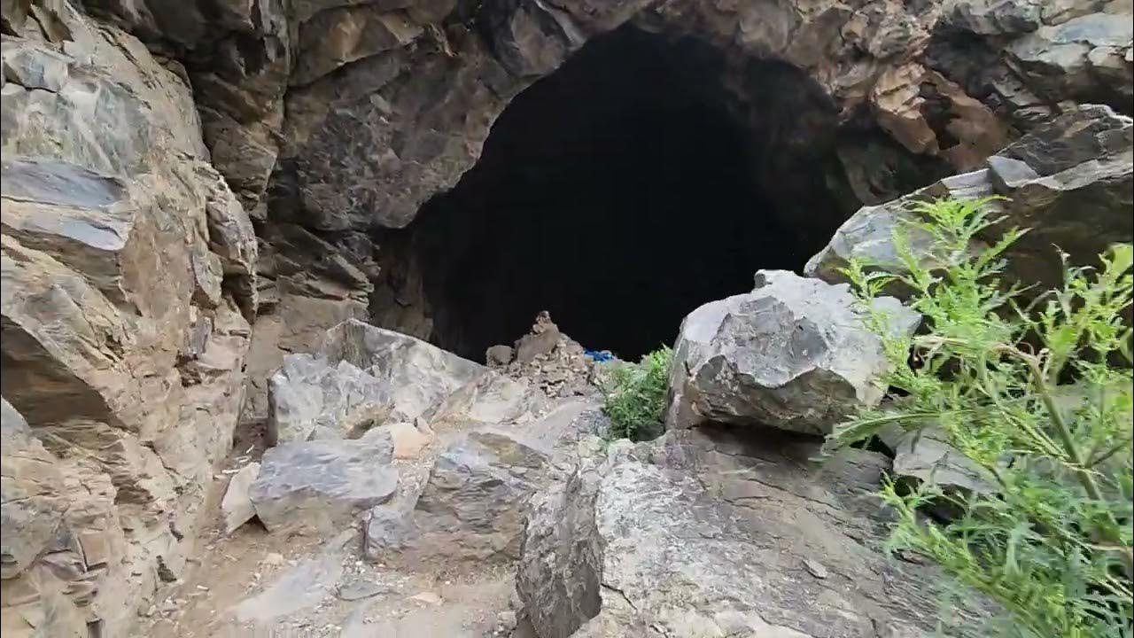 Ховд манхан сум Гурван цэнхэрийн агуй Youtube
