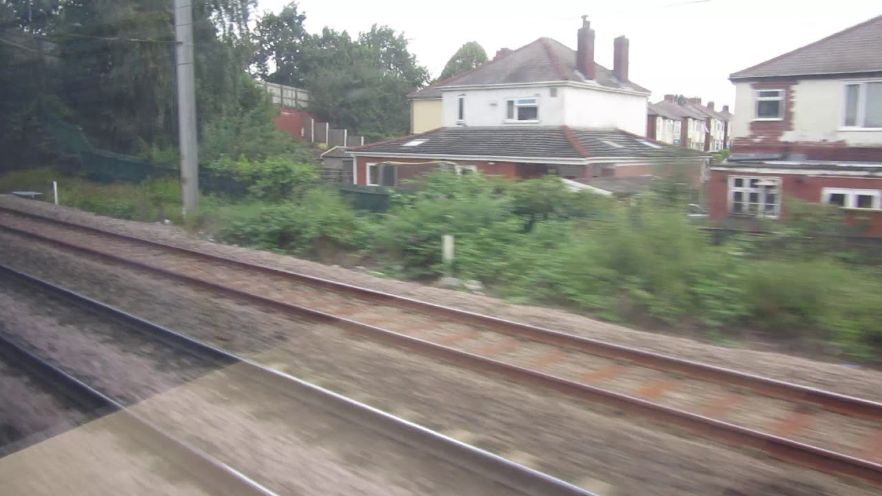 2019-08-07 Northern Class 195 leaving Lancaster - YouTube