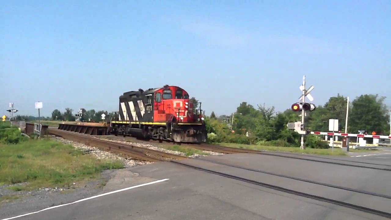 CN 4121 Coteau du Lac,Qc - YouTube