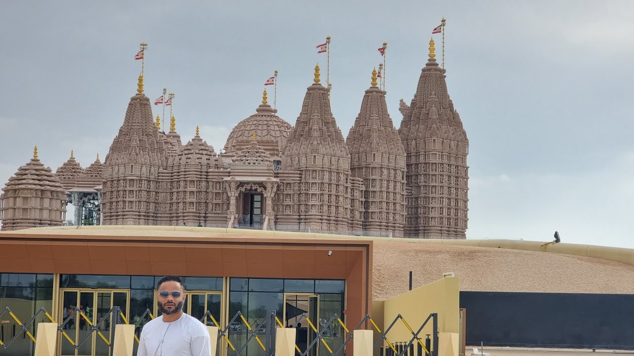 ಅಬುಧಾಬಿ ಹಿಂದೂ ದೇವಾಲಯ Abu Dhabi Hindu Mandira - YouTube