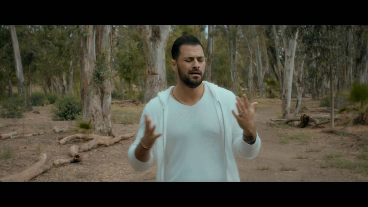 Hadi Aswad - Aatban Albi [Official Music Video] (2016) / هادي أسود ...