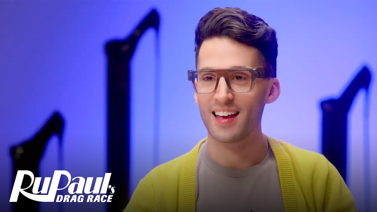 Whatcha Packin’: Jackie Cox | S12 E12 | RuPaul’s Drag Race - YouTube