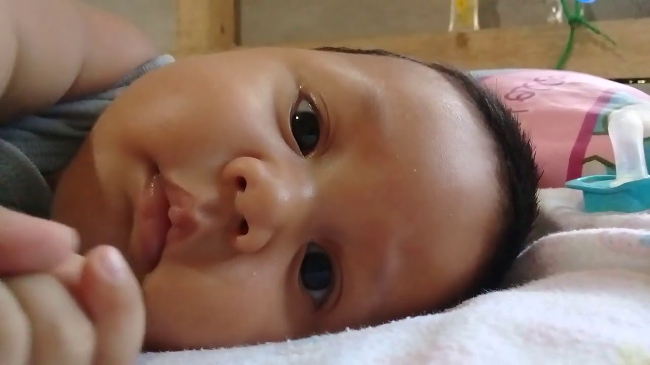 Baby cute bingints 😘😘😘 - YouTube