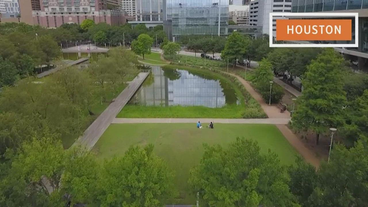 A battle of two cities: Houston vs. Atlanta - YouTube