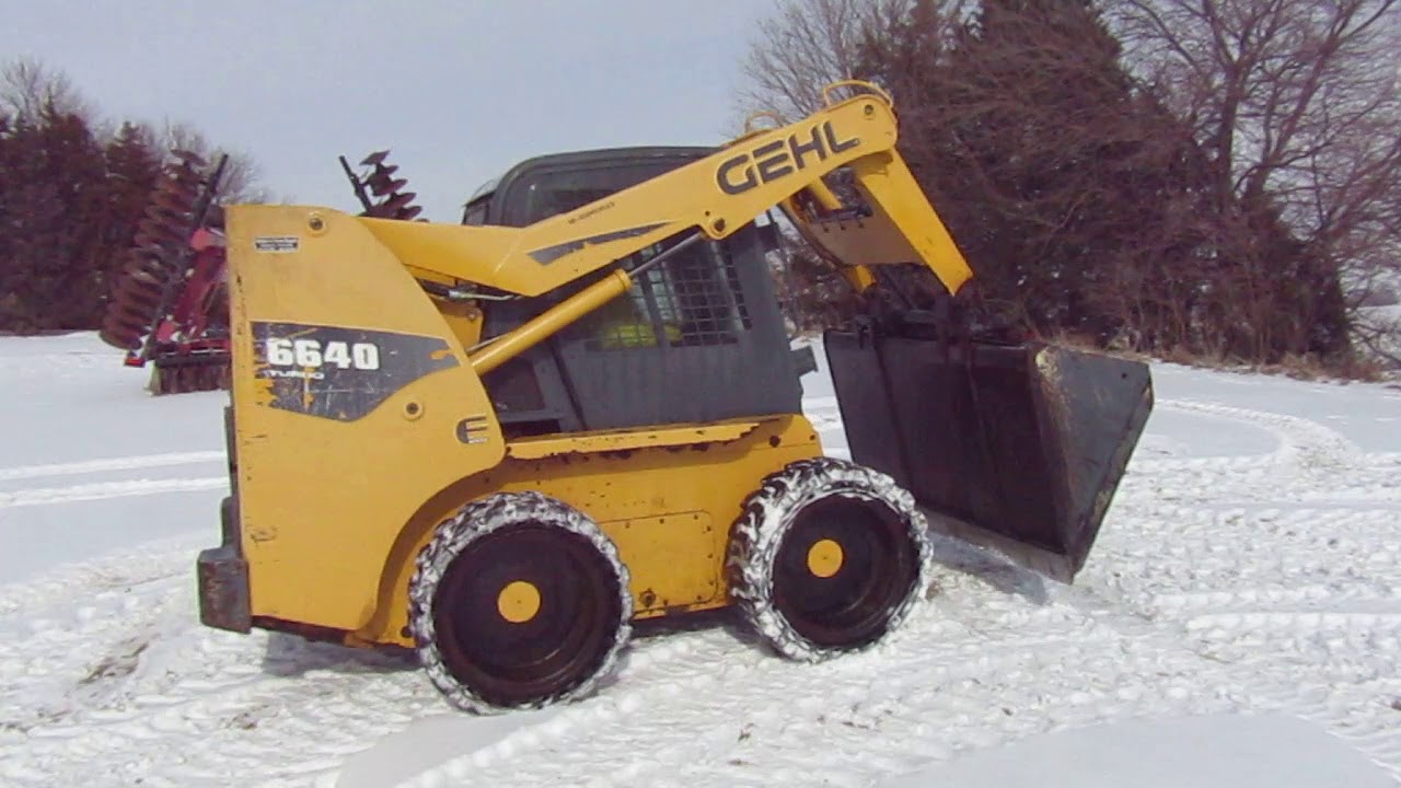 Gehl 6640 skid steer - YouTube