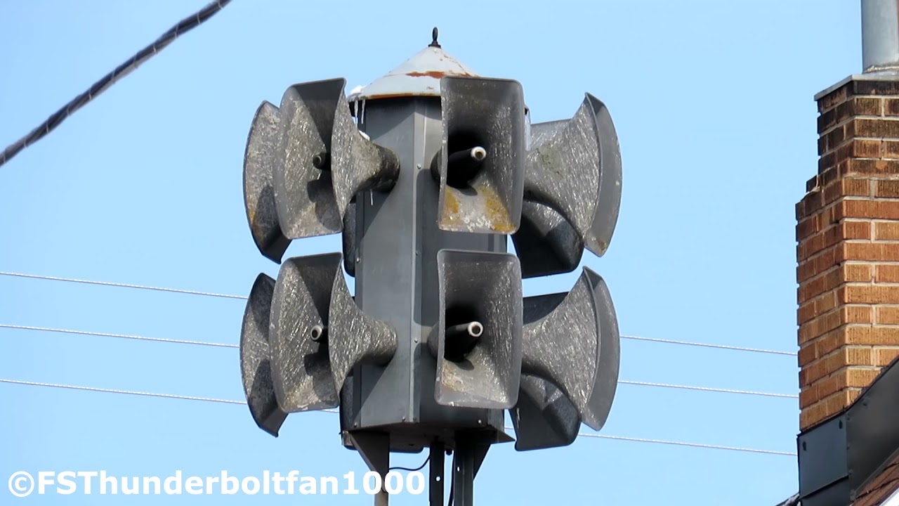 Federal Signal EOWS 115 Siren Test - Theresa, WI On 3/2/19 - YouTube