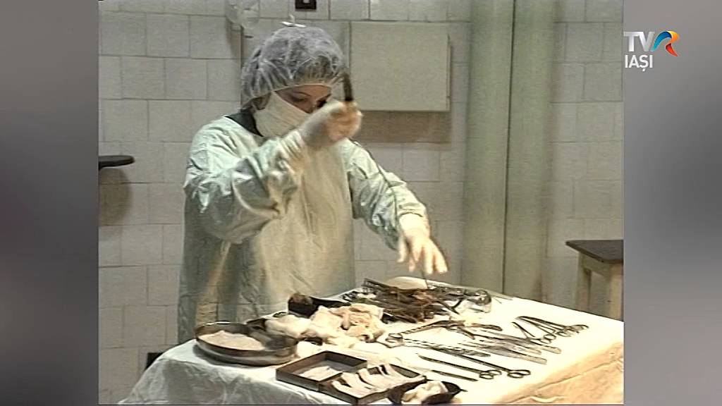 CONSTANTIN TULEASCA, neurochirurg - YouTube