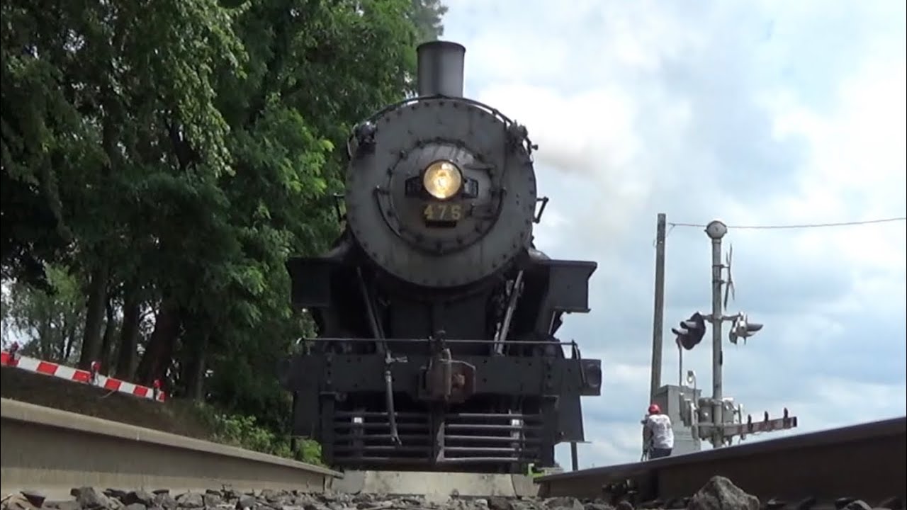 Norfolk and Western 475 runs over my camera! Strasburg railroad - YouTube