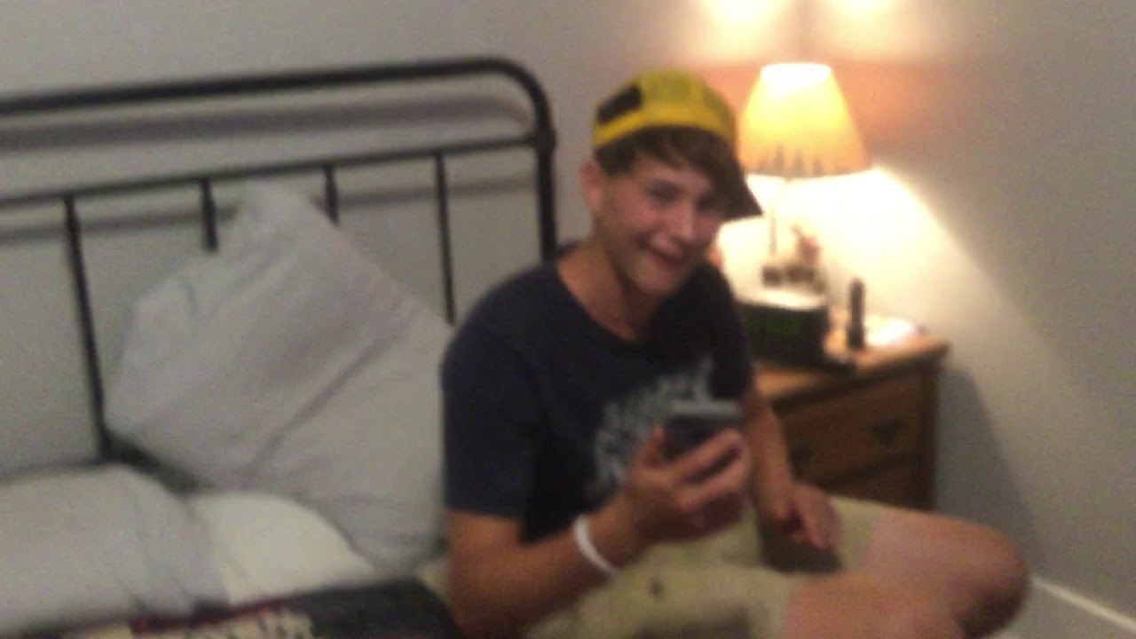 Darrel - YouTube