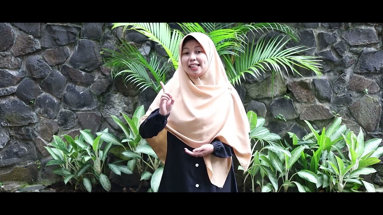 Dini Rahma Diyanti - Meneladani Akhlak Ummu Sulaim - YouTube