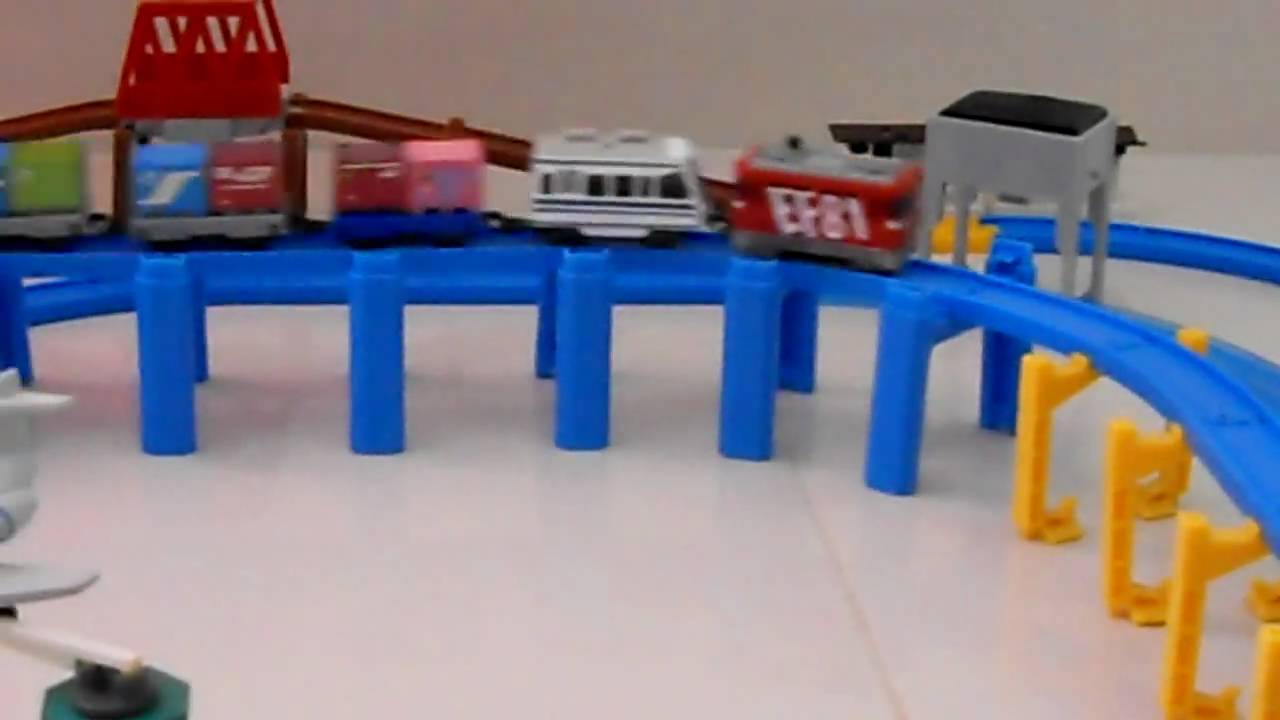 カプセルプラレール,CAPSULE PLARAIL,新幹線扭蛋火車EF81 - YouTube