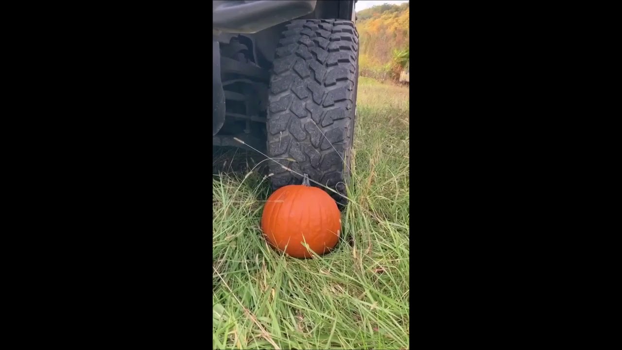 Hummer H2 running over pumpkins - YouTube