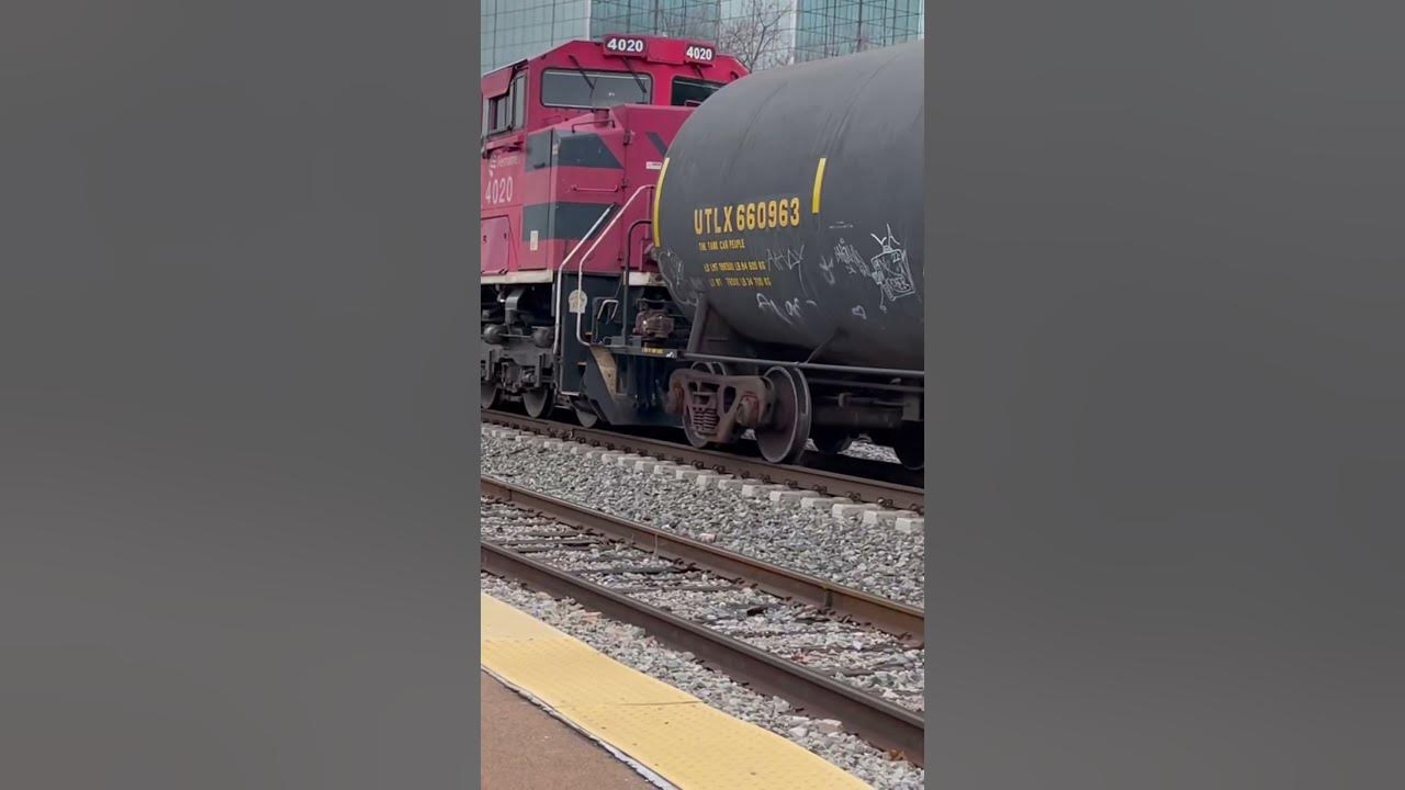 BNSF 3772 Manifest Train with Ferromex SD70ACe 4020 Trailing at EBJ Union Station - YouTube