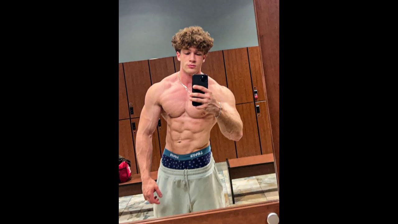 Gaming stream (CHILL ASF) - YouTube