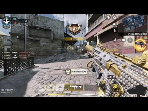 My friend played codM for the first time (HE WAS BADD)!! - YouTube