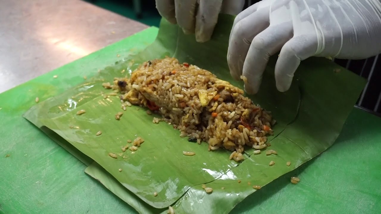 Nasi Goreng Buntut - YouTube
