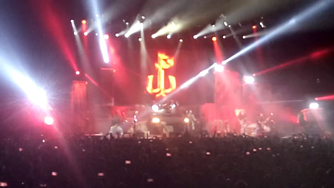 Sabaton - Uprising - YouTube