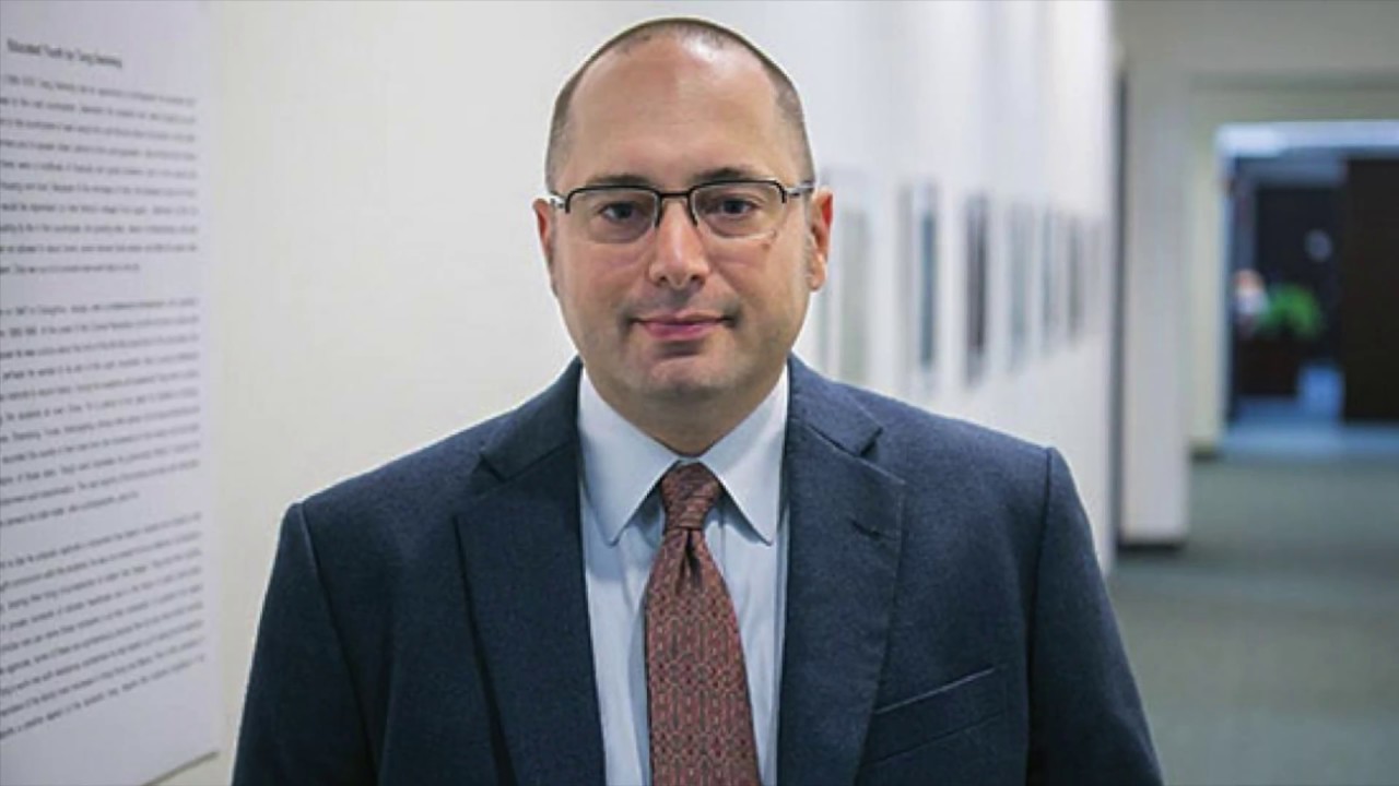 Moskos and Public Punishment • Ebbie Smith • Sociology - YouTube