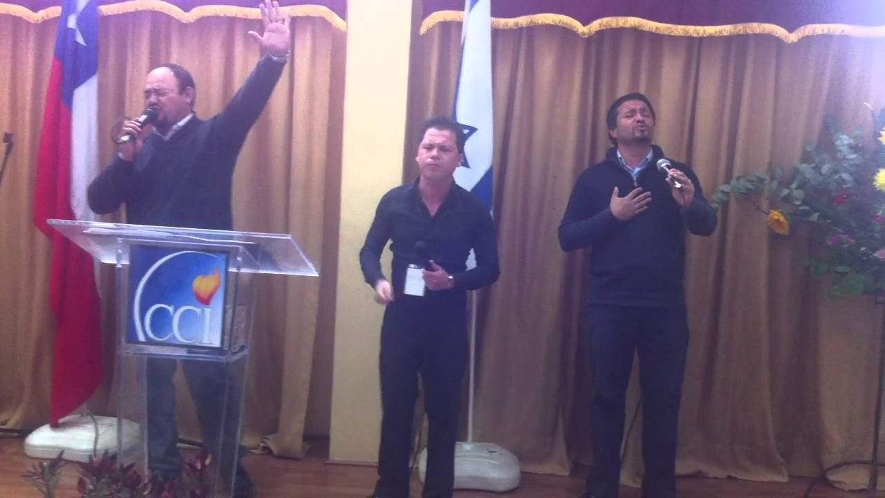 CCI Chile 2013: Alex Alfaro cantando en CCI San Joaquín - YouTube