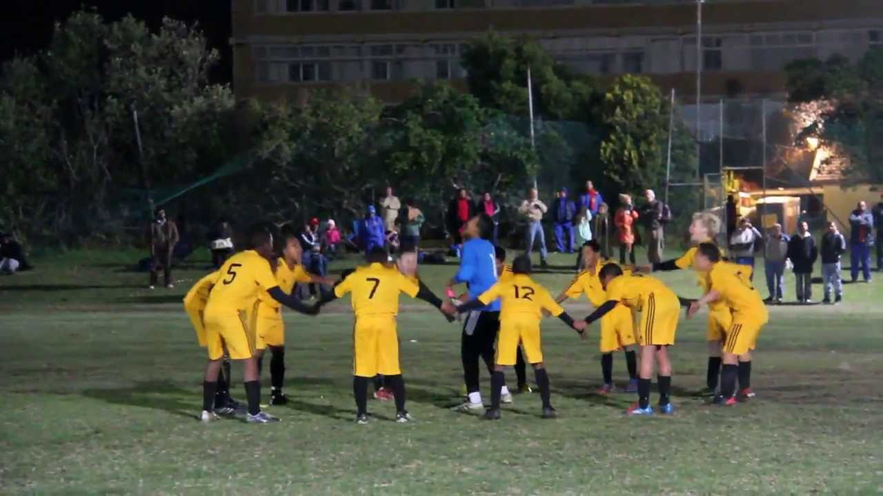 2013 - Experiencing Ubuntu Football Academy - YouTube