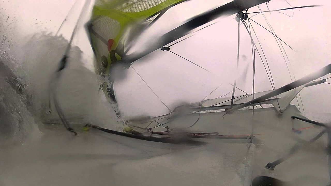 49er mast crash - YouTube
