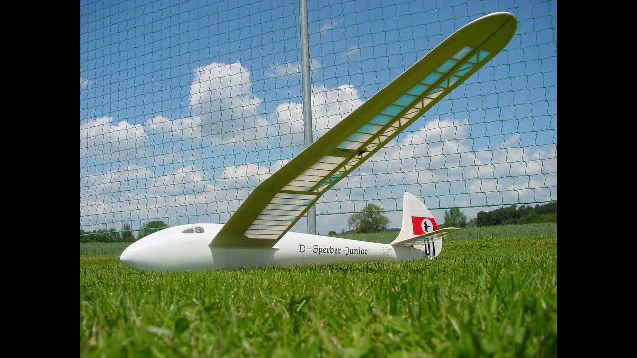 Sperber-Junior Semi-Scale - YouTube