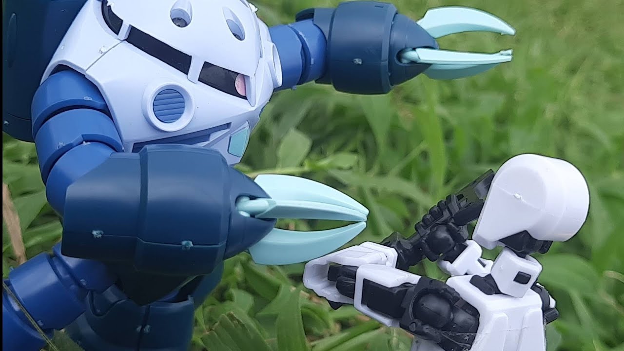 T13 vs Zgok | stop motion (outdoor special) - YouTube