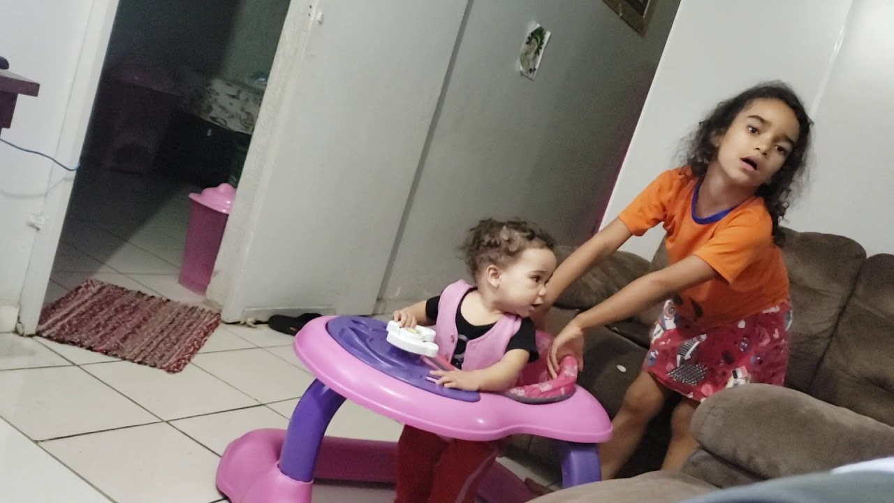Eu E Minha Irmã Brincando Youtube 4938