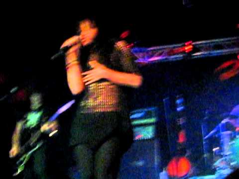 Ghost by Fefe Dobson (live) - YouTube