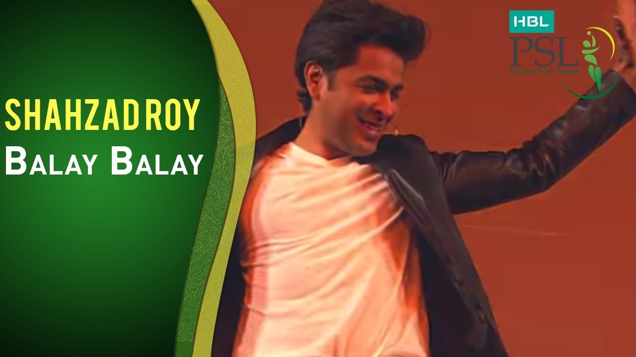 Shehzad Roy sings Ballay Ballay at the Opening Ceremony! - YouTube