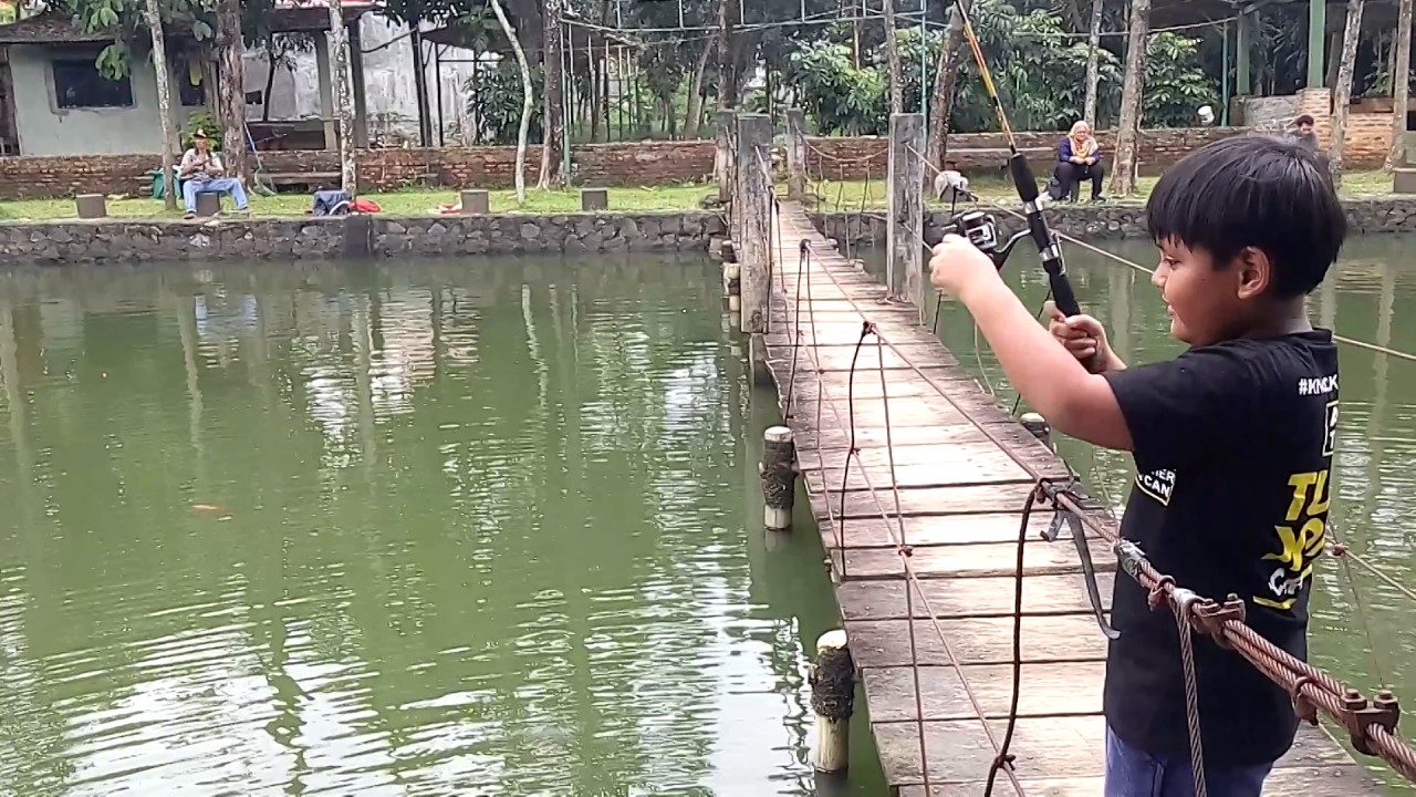 Mancing Mania...Mantap👍😃 Dirga @Kabeda Depok - YouTube