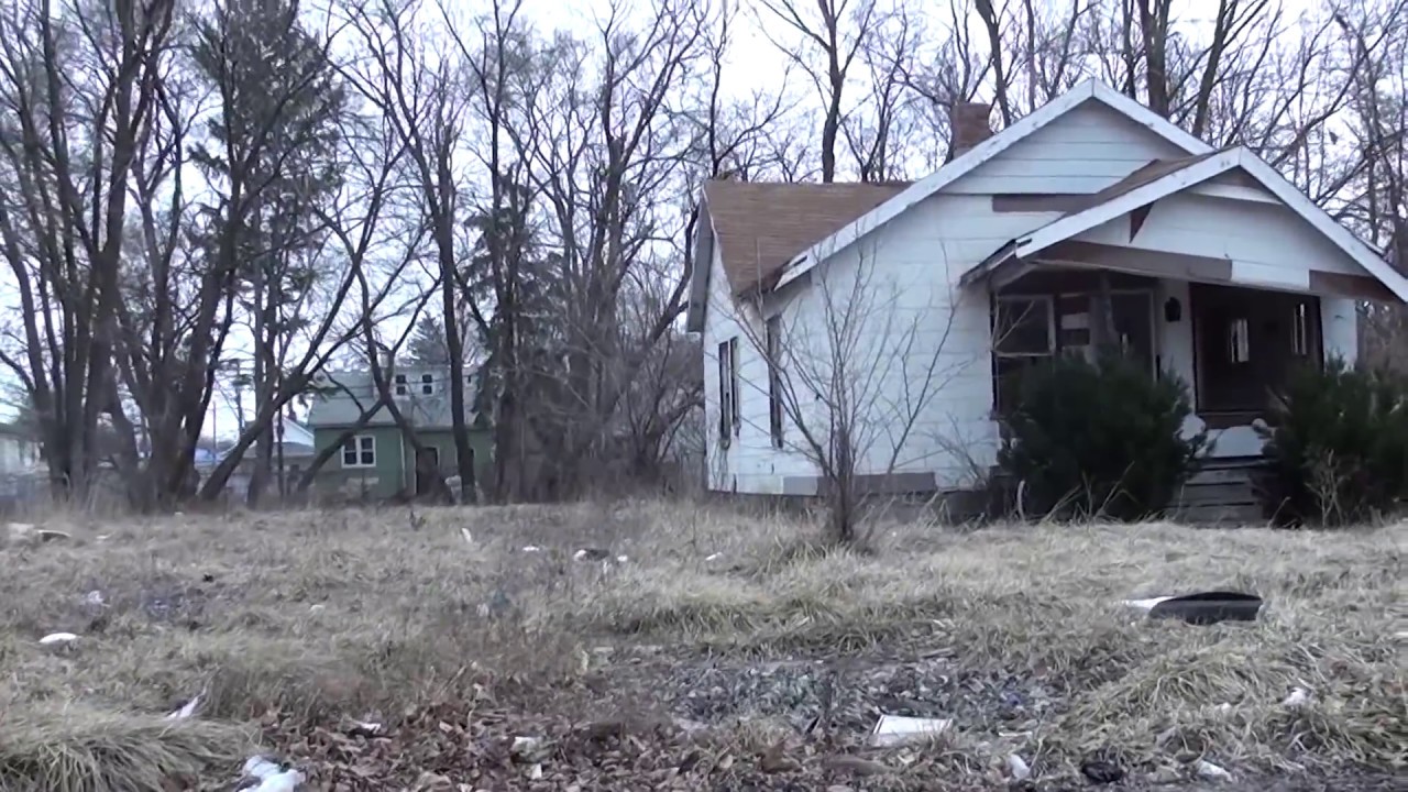 Detroit Housing Devastation - YouTube