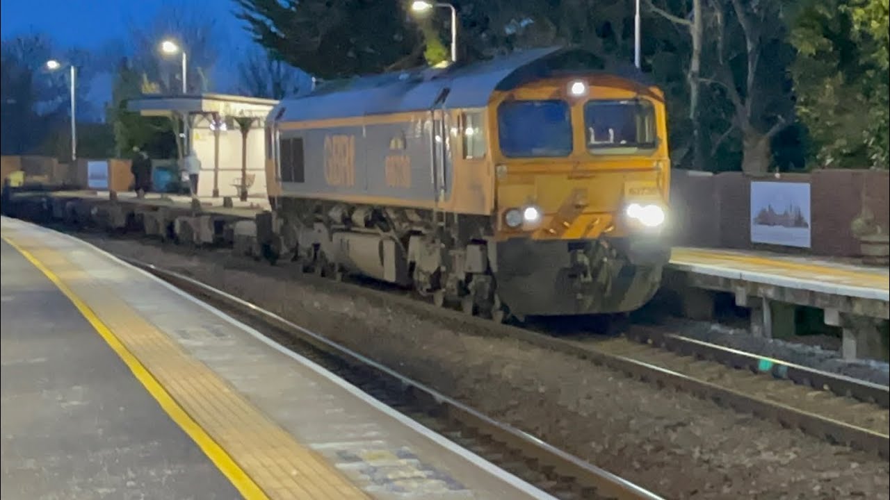 With tones! Thanks Mr train driver “Wolverhampton wanderers” 66736 4L90 ...