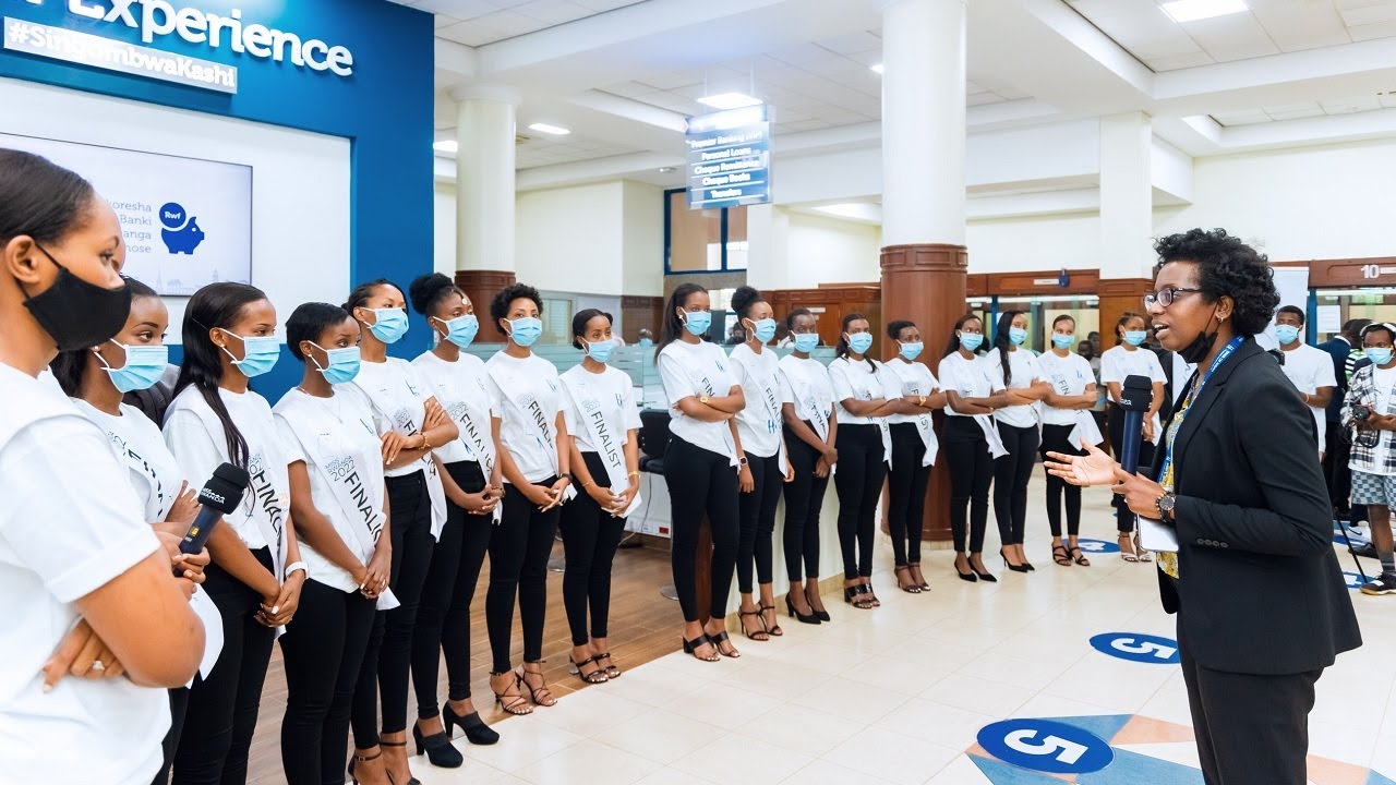 Our finalists visit Bank of Kigali, interact with CEO Karusisi - YouTube