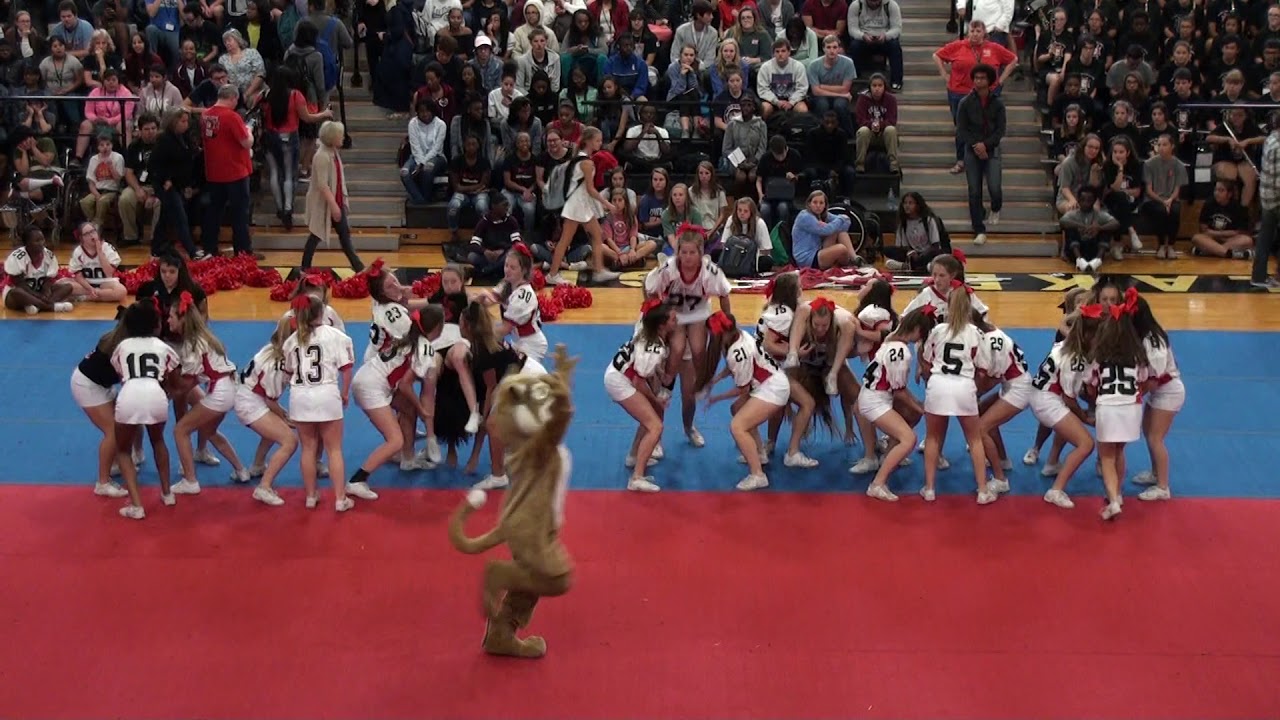 Lake Highlands High School Cheerleaders - YouTube