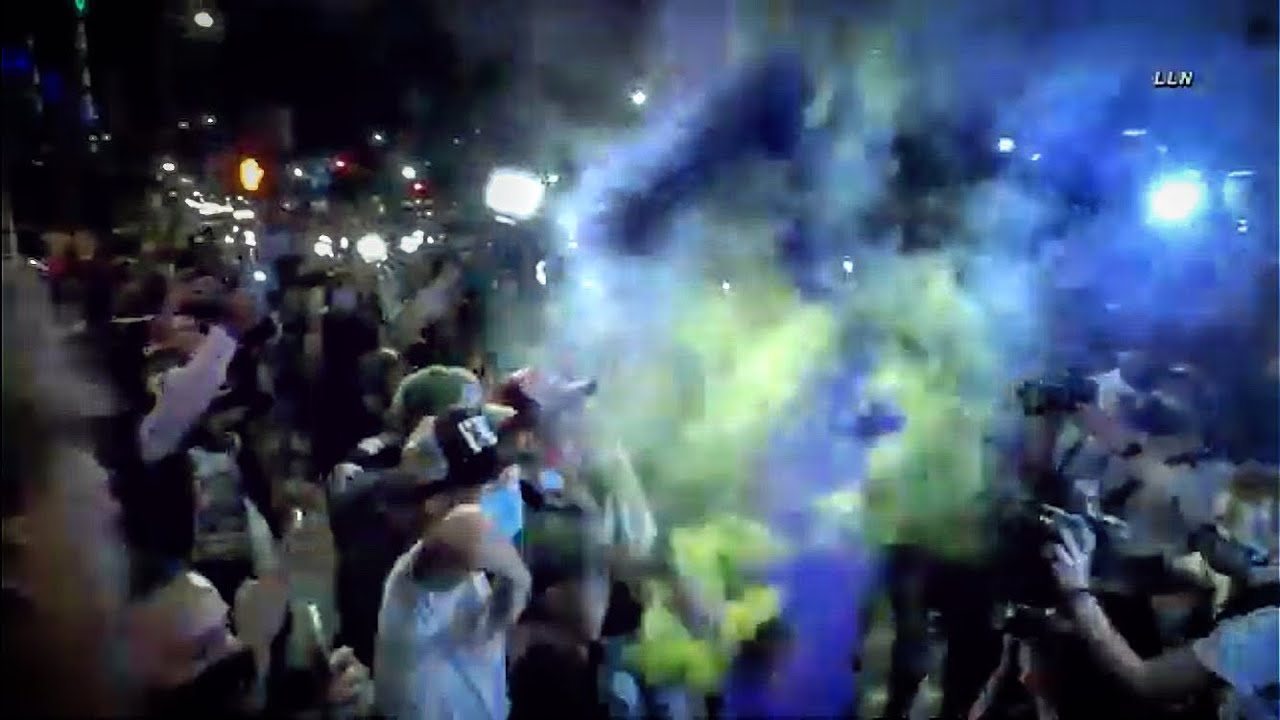 LAKERS FANS GO WILD OVER 2020 CHAMPIONSHIP WIN | LOS ANGELES CA - YouTube
