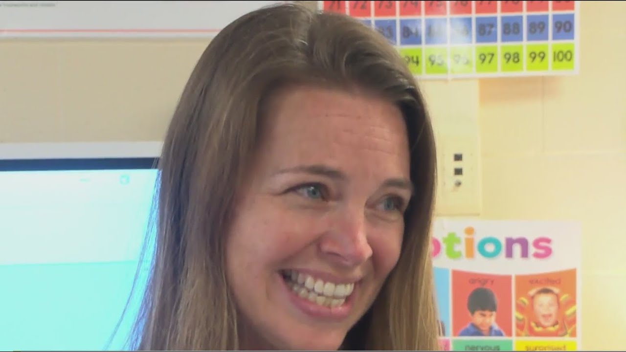 Golden Apple: Congratulations to Laura Swanson! - YouTube