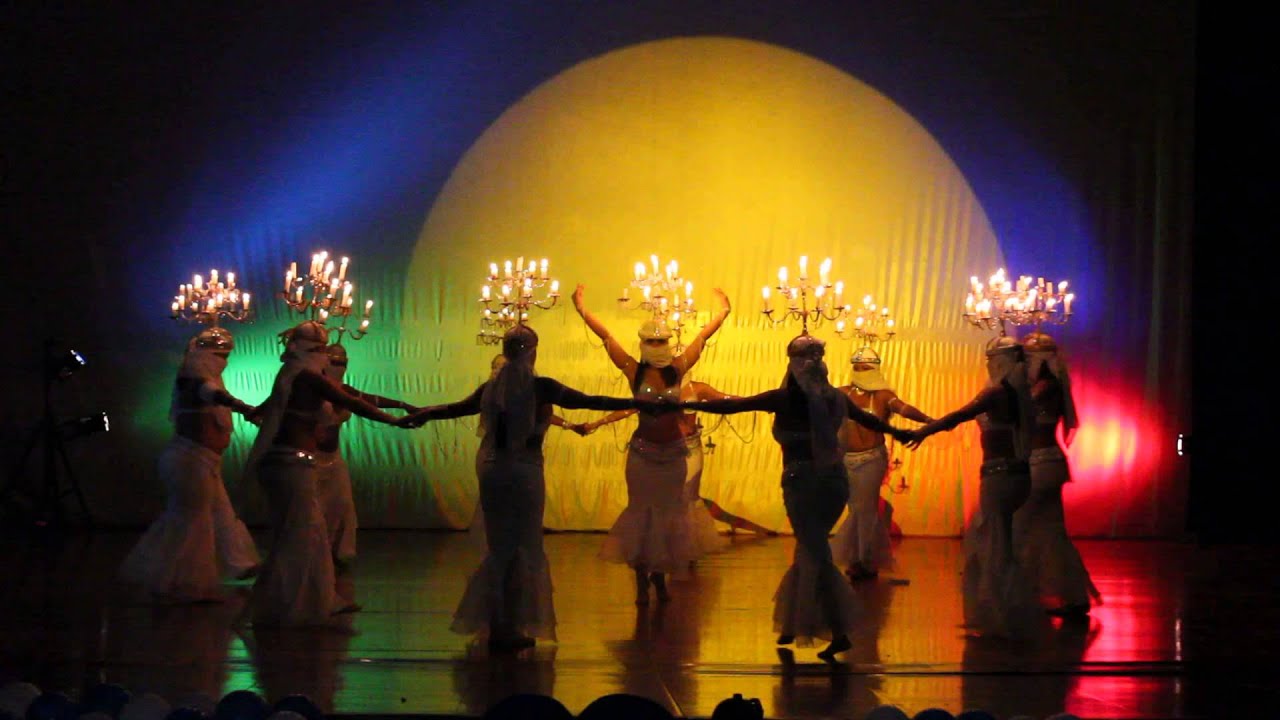 Al Nujun Raks Al Shamadan - YouTube