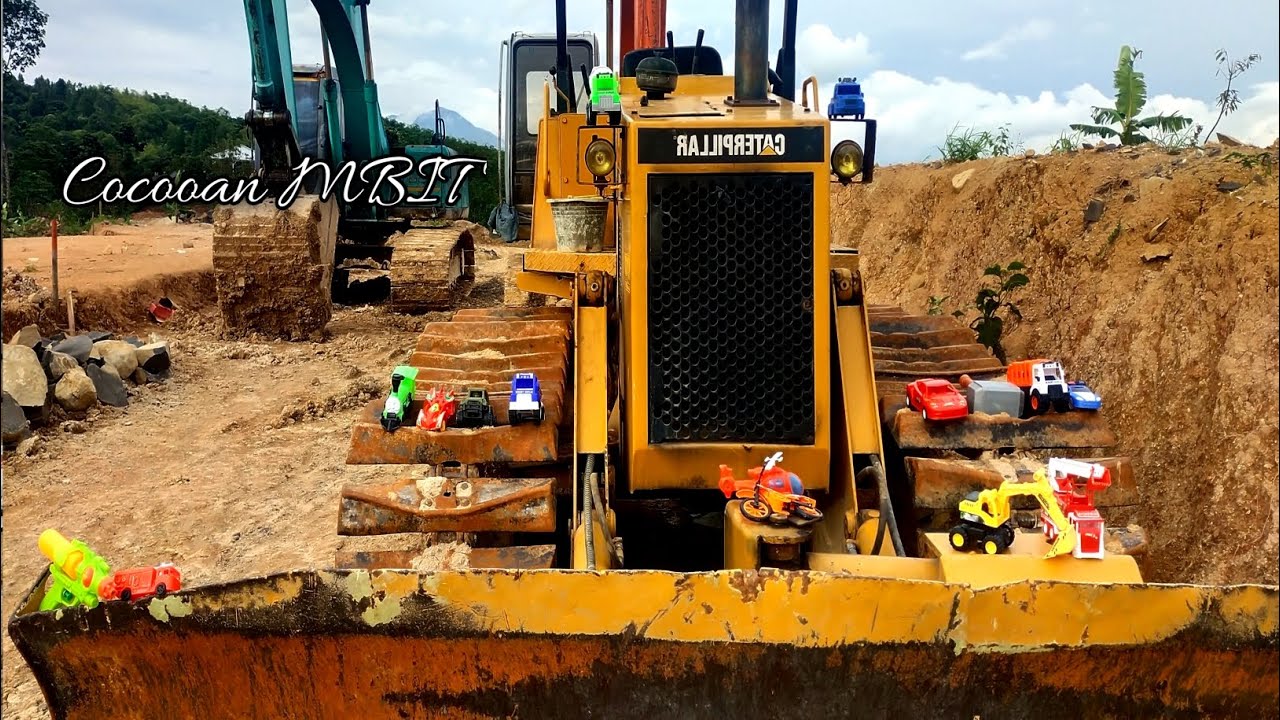 Bul dozer, excavator, mobil damkar, motor cross, kereta thomas, mobil ...