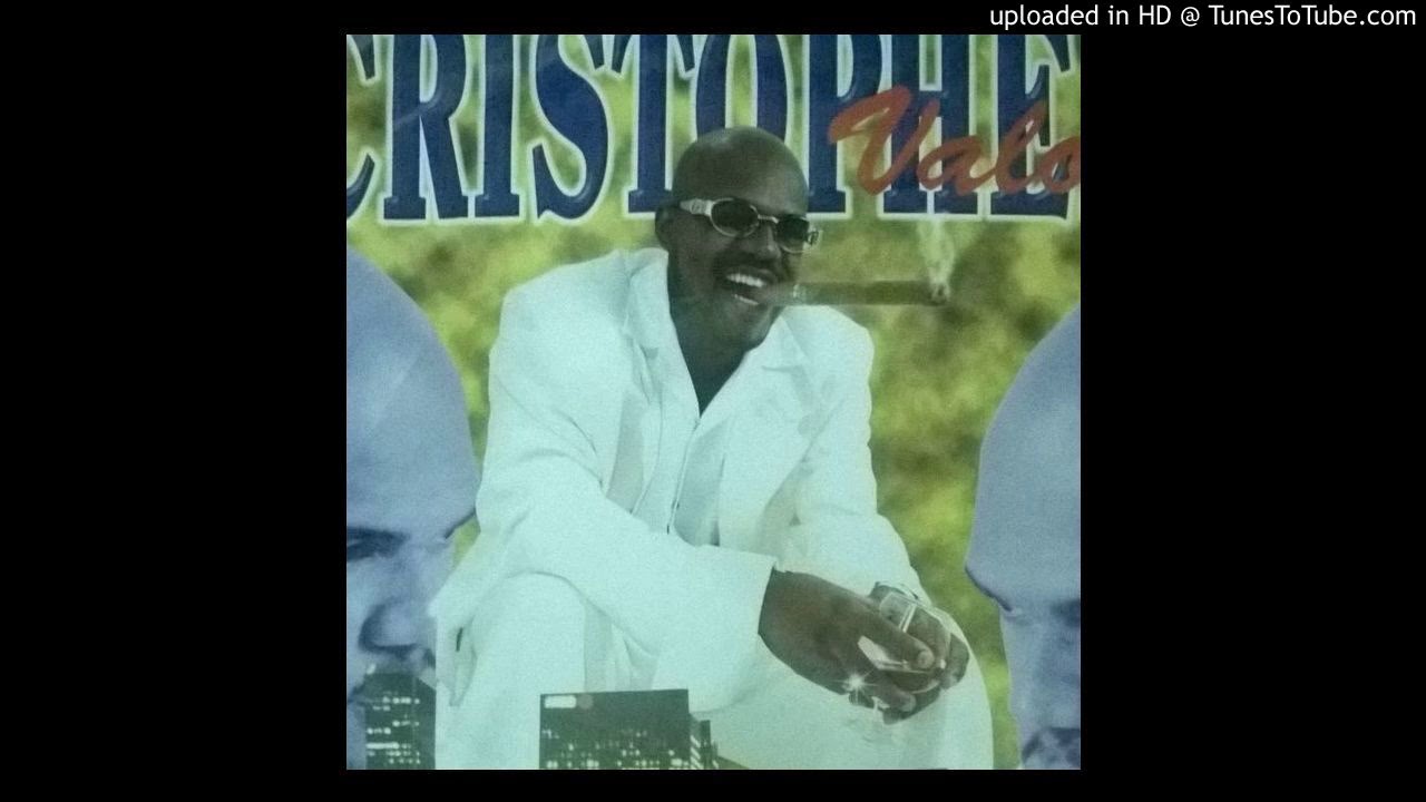 Christopher valoy y los cantantes el Chivo MERENGUE - YouTube