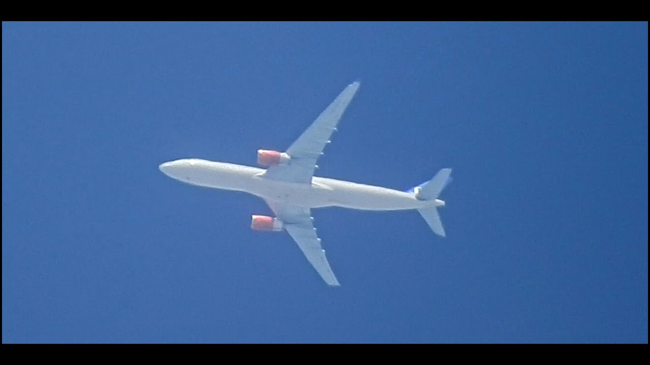 Scandinavian Airlines | Airbus A330-343 | High Altitude Plane Spotting ...