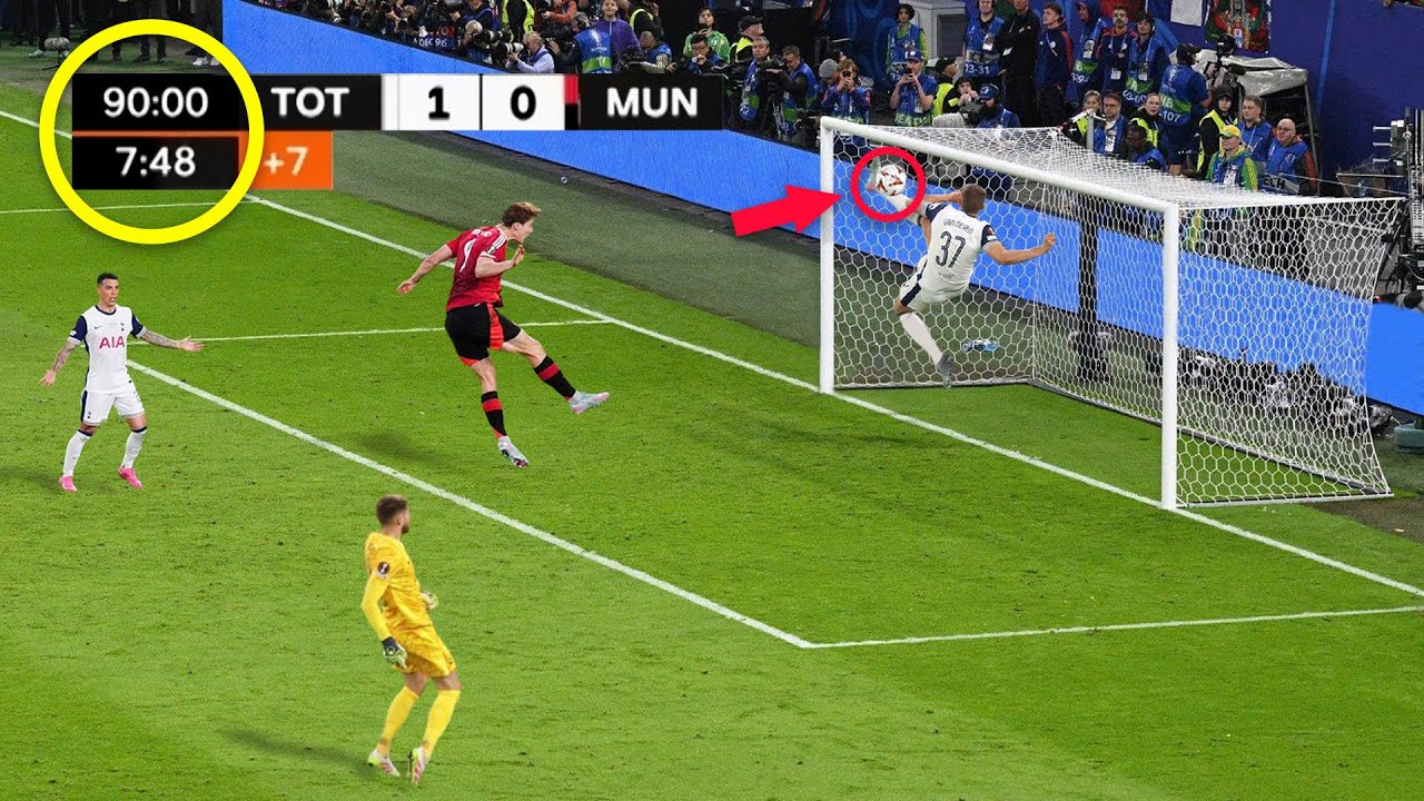 Sensational Last Minute Moments in Football - YouTube