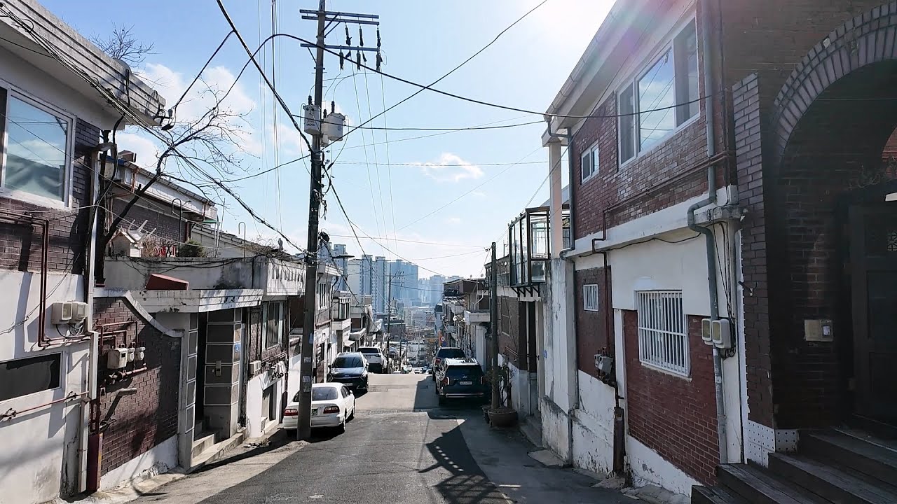 Korea Walking Tour - Seoul Gangbuk-gu Mia-dong, Wolgye-ro 21-gil alley ...