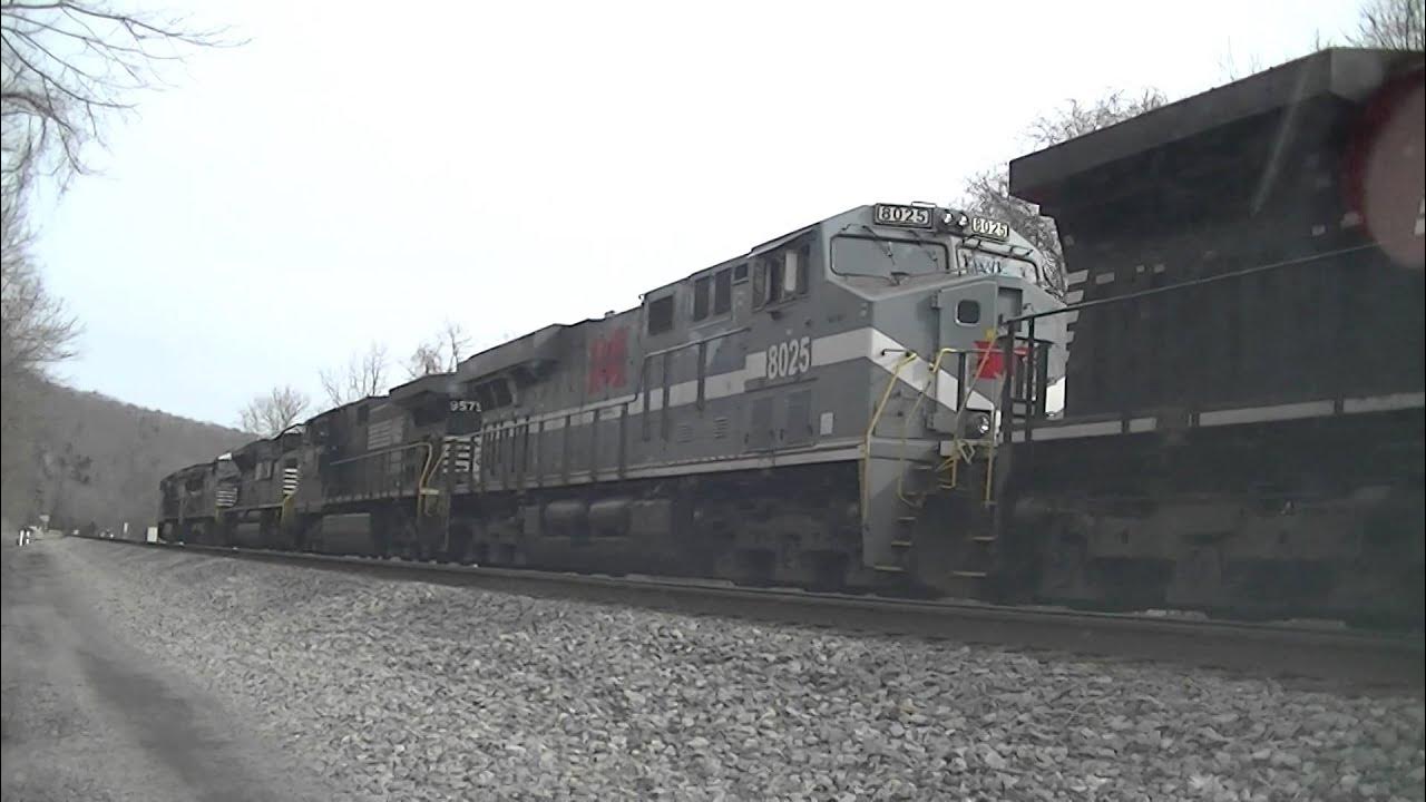 NS 38Q Tied Down with Surprises in 10 Motor Lashup! - YouTube