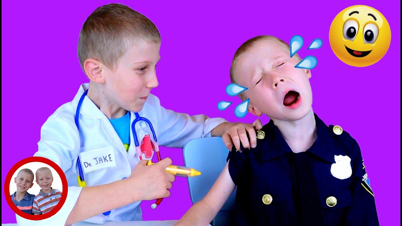 Doctor set toys | Neck Pain! | Mike and Jake pretend play | Doctor kit ...